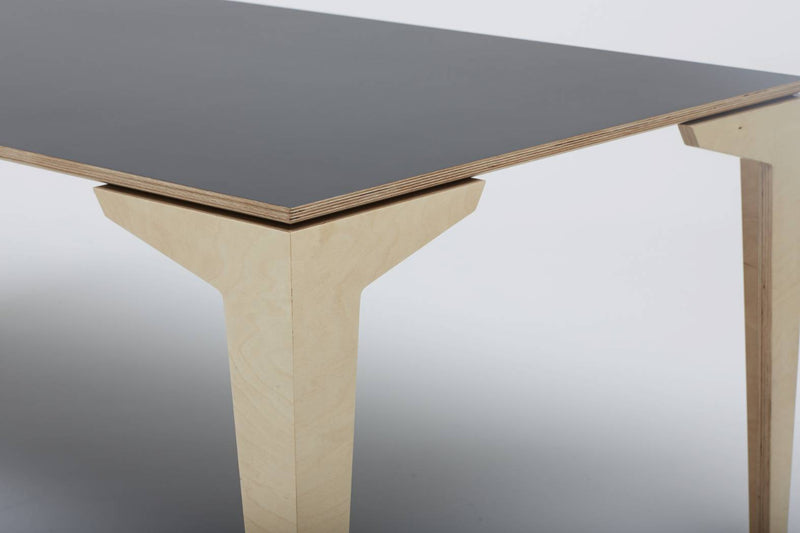 Floating Dining Table – YOYO Design by Kiwis